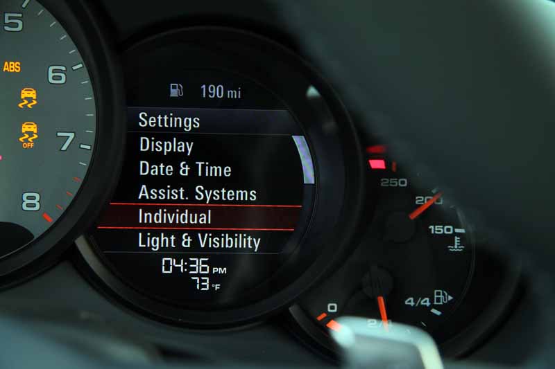 How To Configure Individual Mode in Porsche's Sport Chrono Package