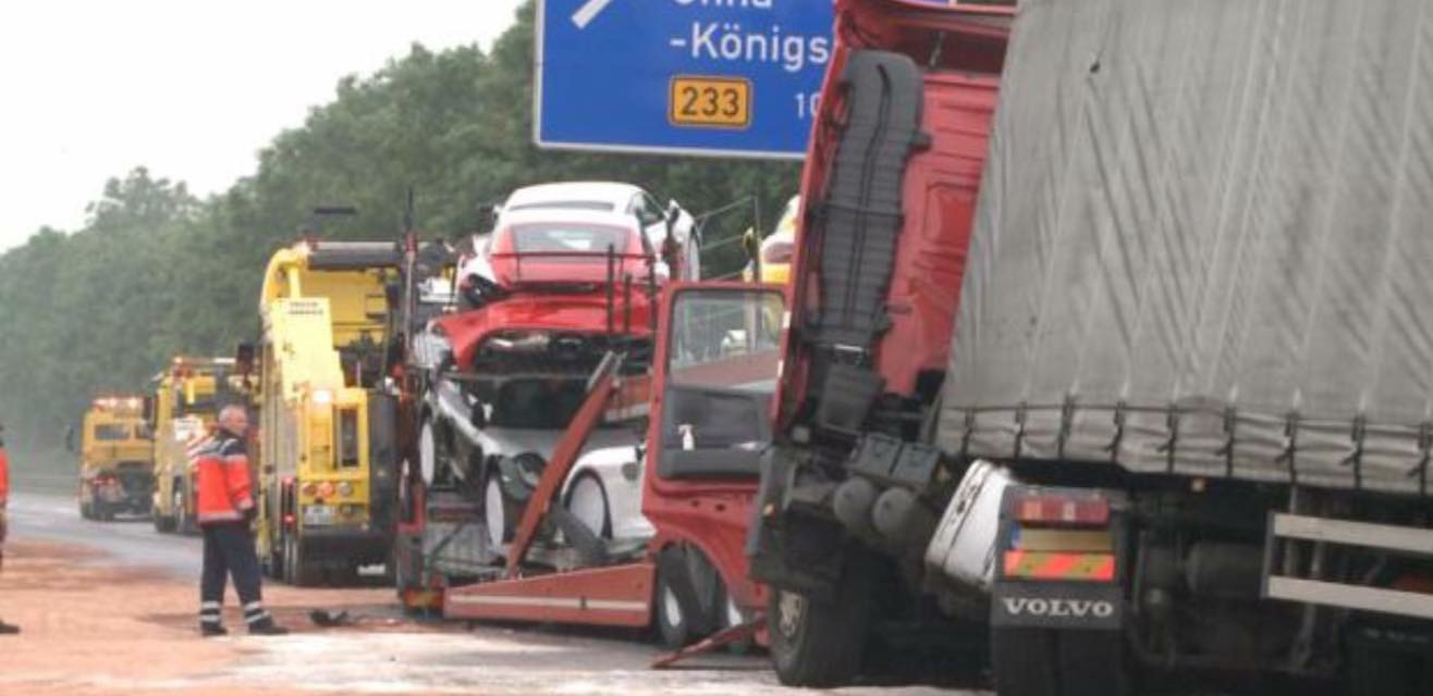 Car Carrier Loaded With 7 Porsche Cayman GT4s Destroyed In Autobahn ...