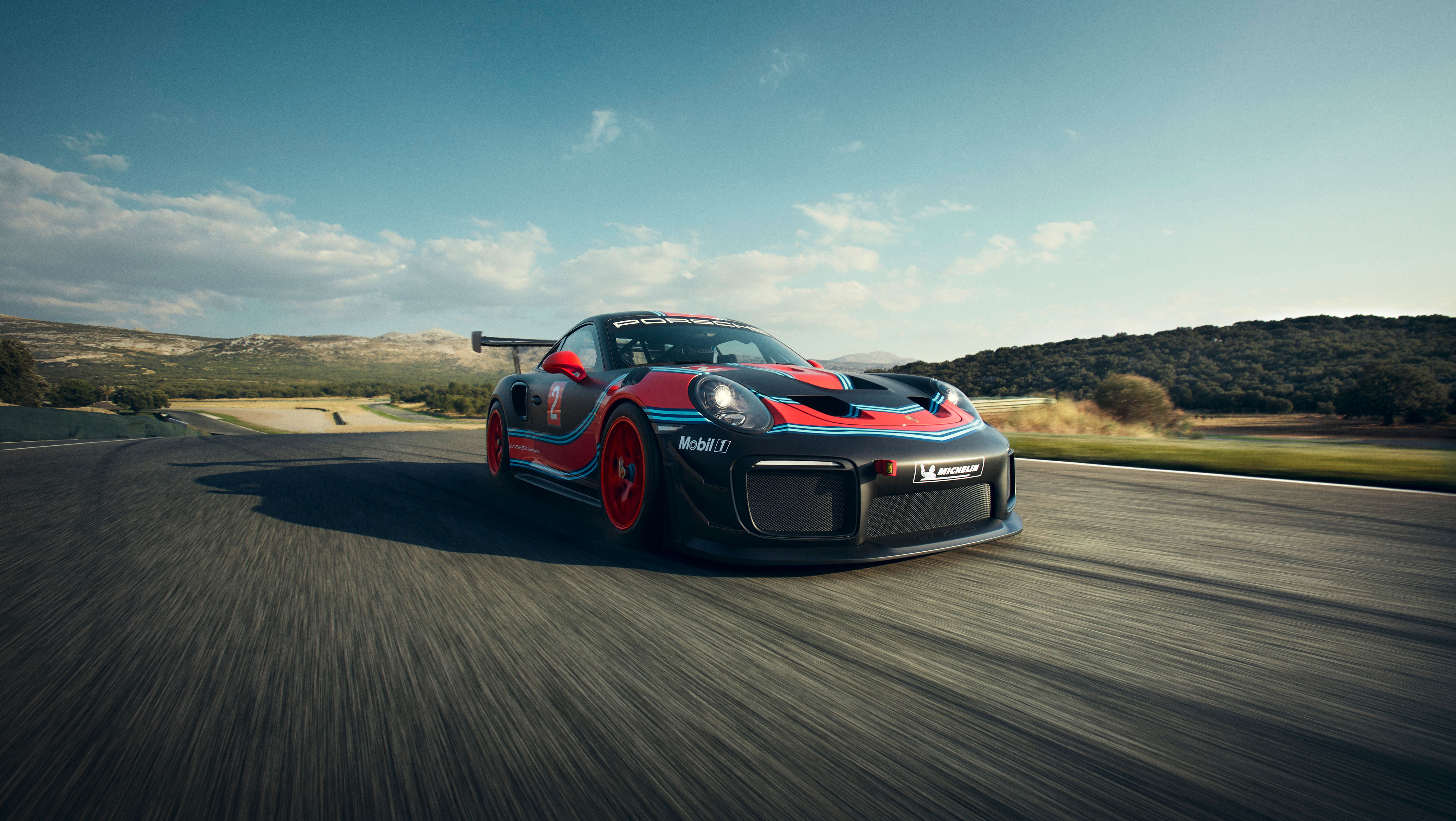 Porsche Unveils An Even Tougher RS: The GT2 RS Clubsport | FLATSIXES