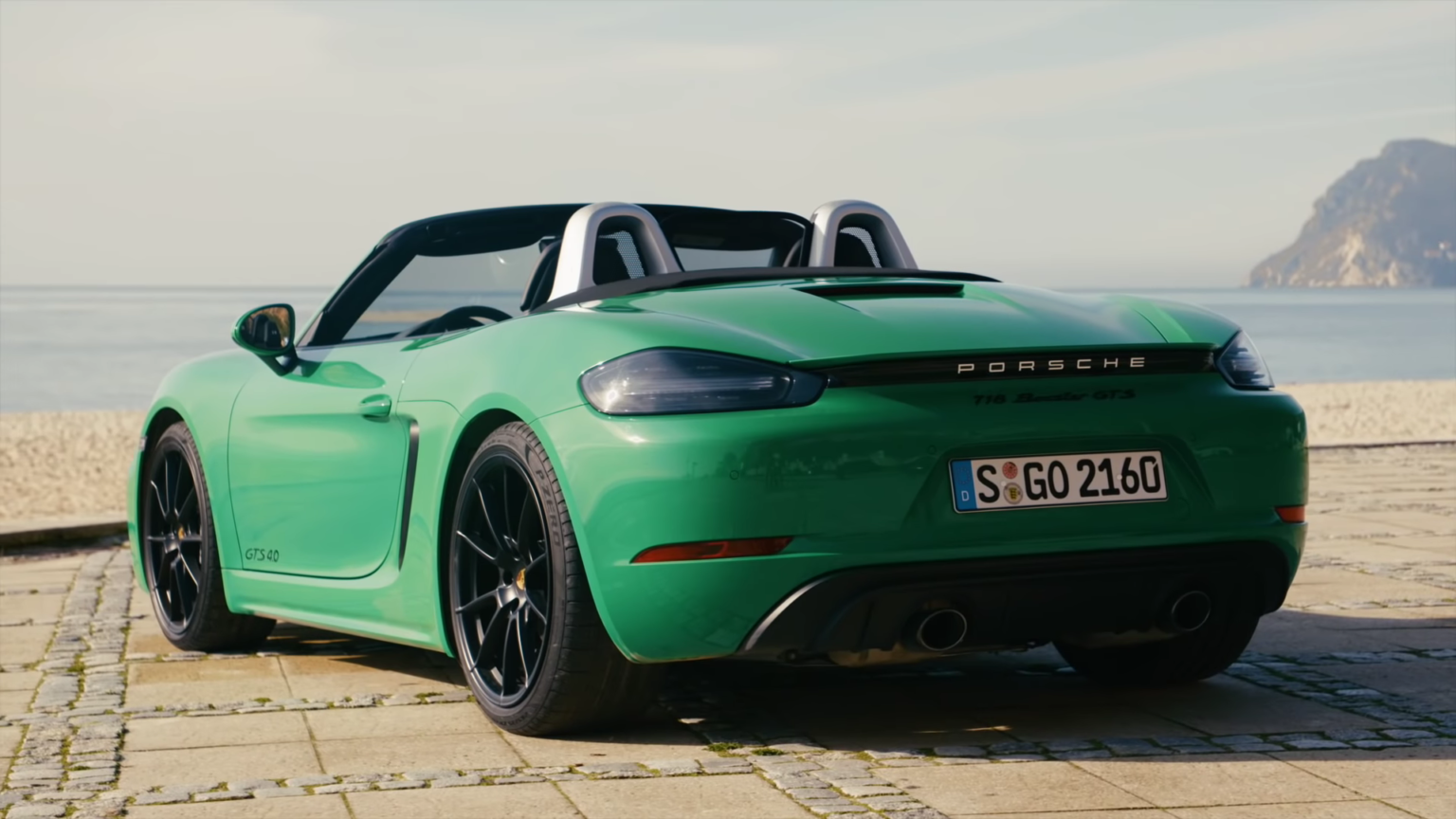 This Poet Isolates the Essence of the Boxster GTS 4.0 | FLATSIXES